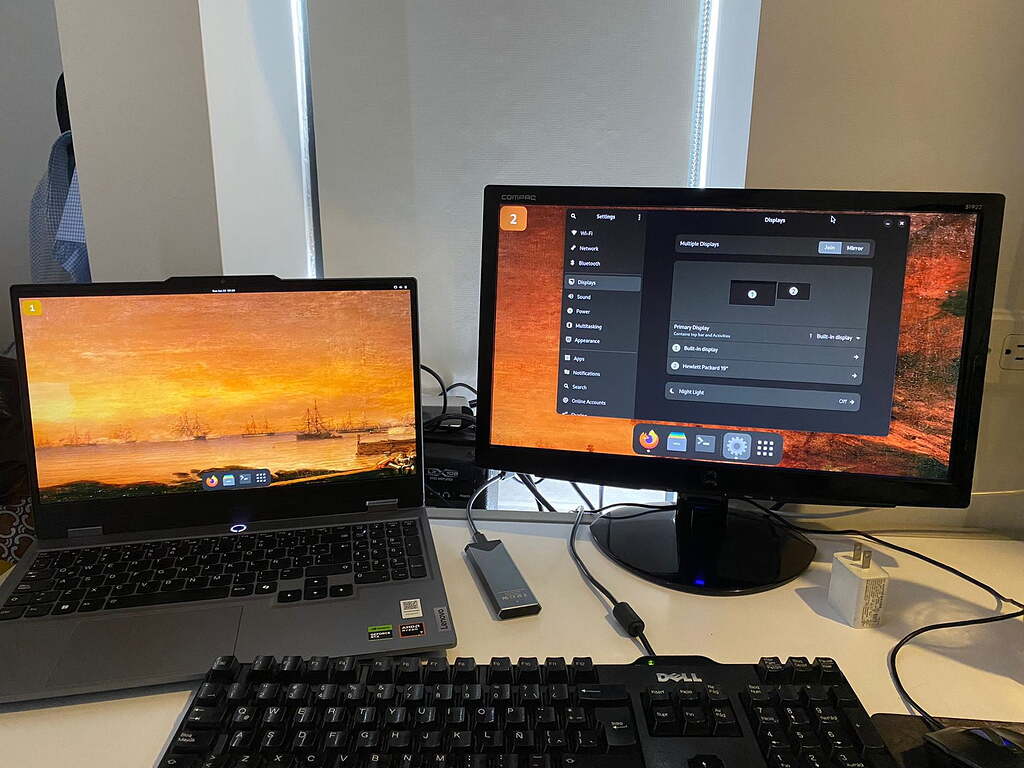 Make displays with different resolutions have the same size - Fedora Discussion