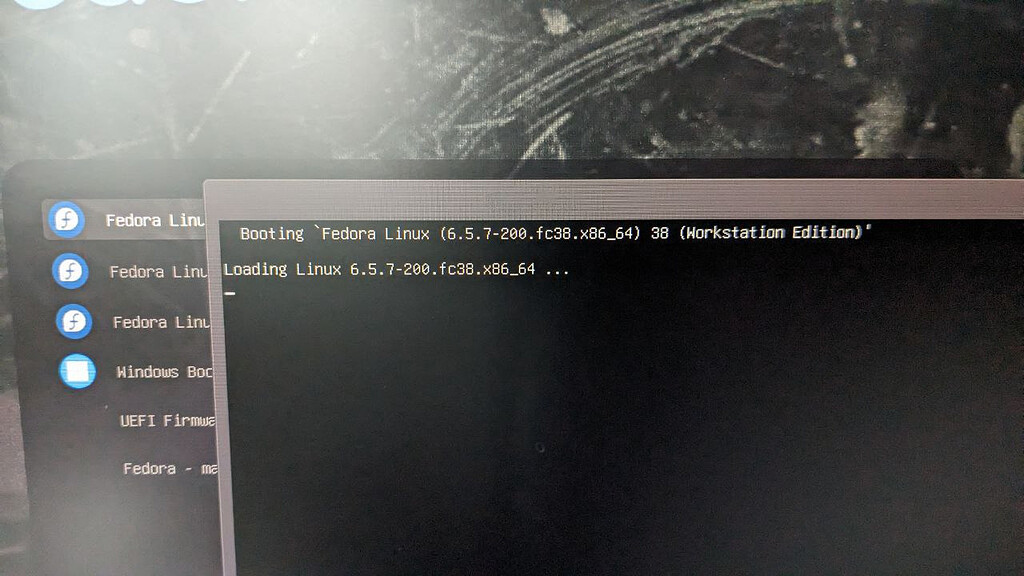 Fedora not booting after kernel update - Fedora Discussion