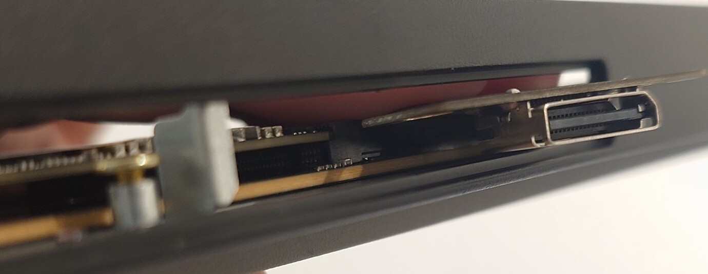 OcuLink eGPU works with the Dual M.2 expansion bay module - Framework ...