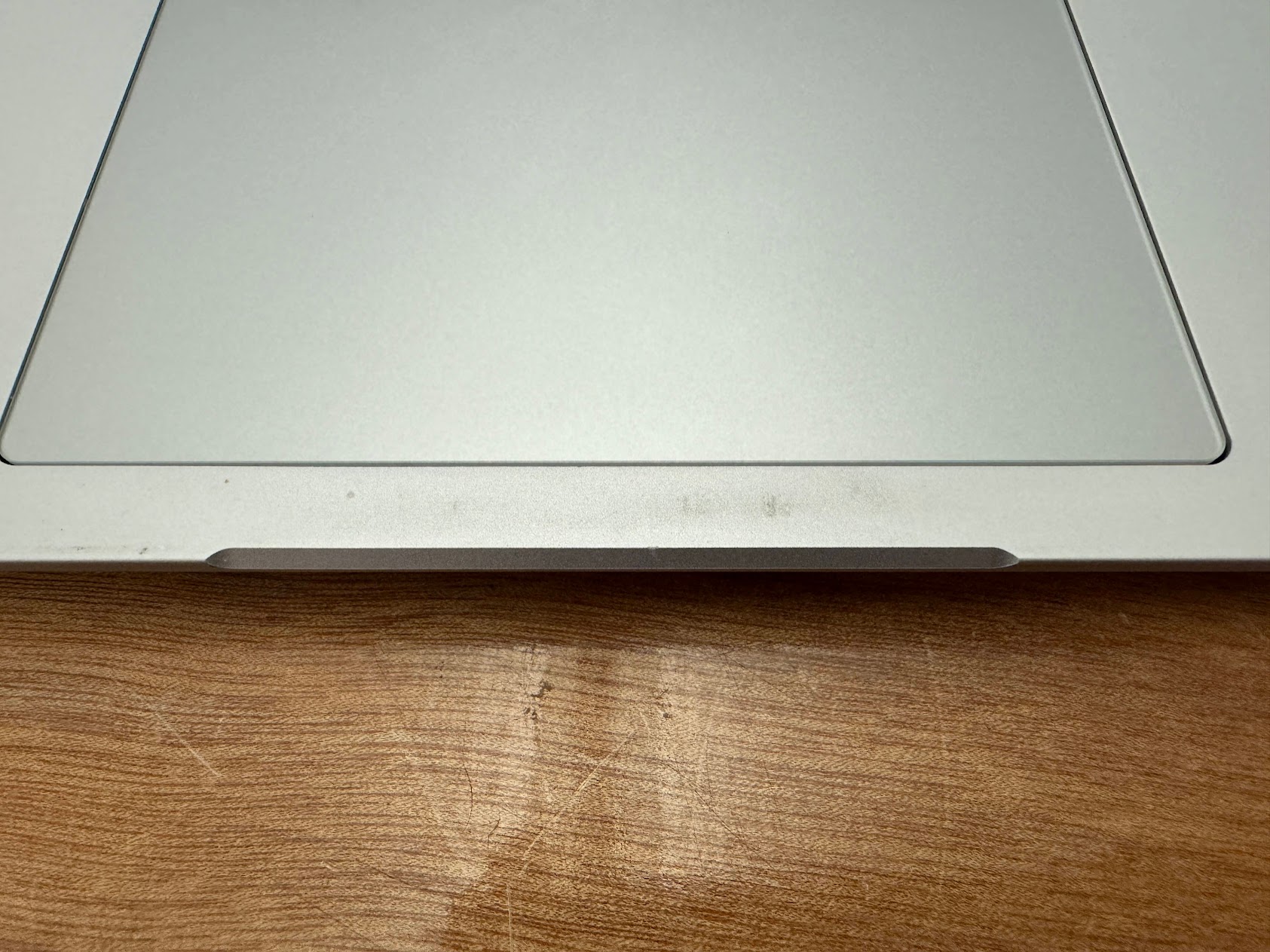 Camera bar scratching metal under trackpad - Framework Laptop 13 ...