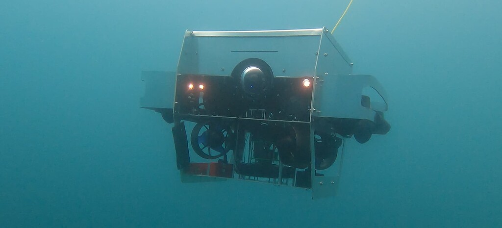 Heavy Configuration ROV with T500 Thrusters for Habitat Mapping - DIY ...