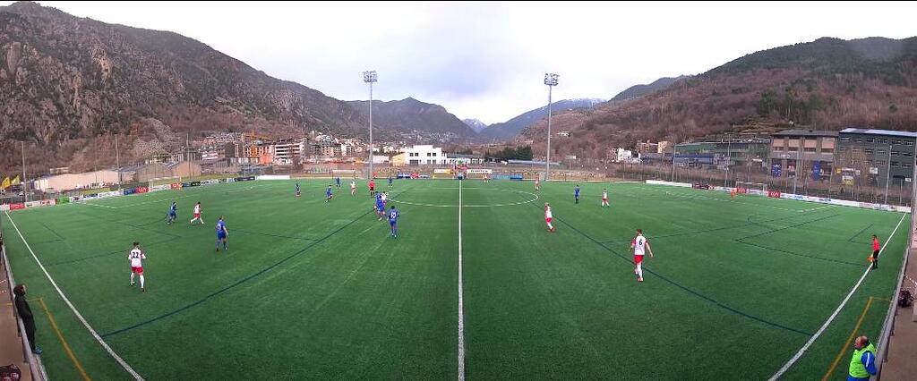 How to correct distortion from stitching dual camera to estimate ...