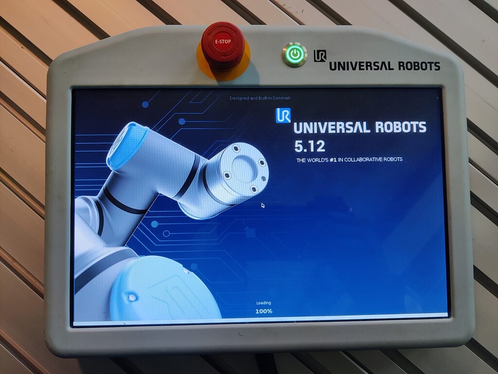 Polyscope 5,12 stuck at 100% - Technical Questions - Universal Robots Forum