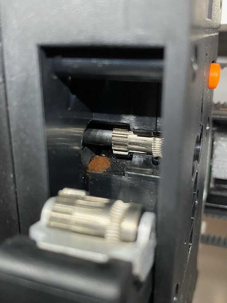 Rust particles in extruder assembly? - Snapmaker J1/J1s - Snapmaker: where creation happens