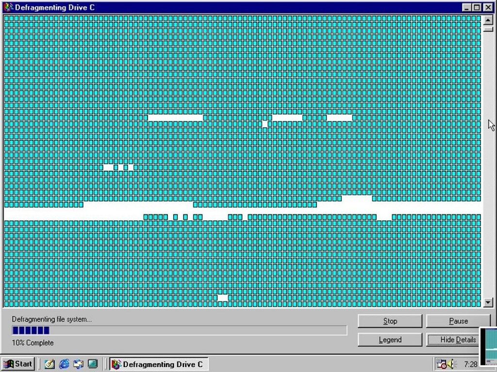 Defragmenting Drive C -- who remembers what version this is from ...