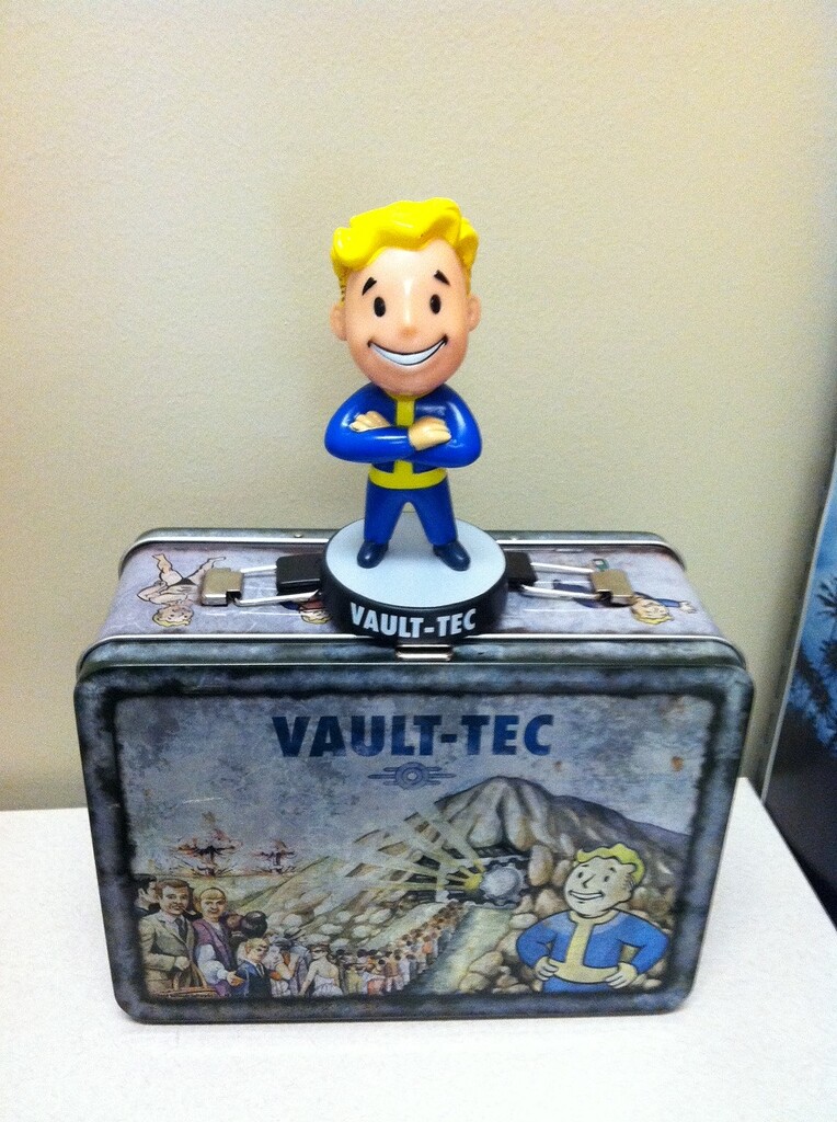 Fallout 3 Collector's Edition - Water Cooler - Spiceworks Community