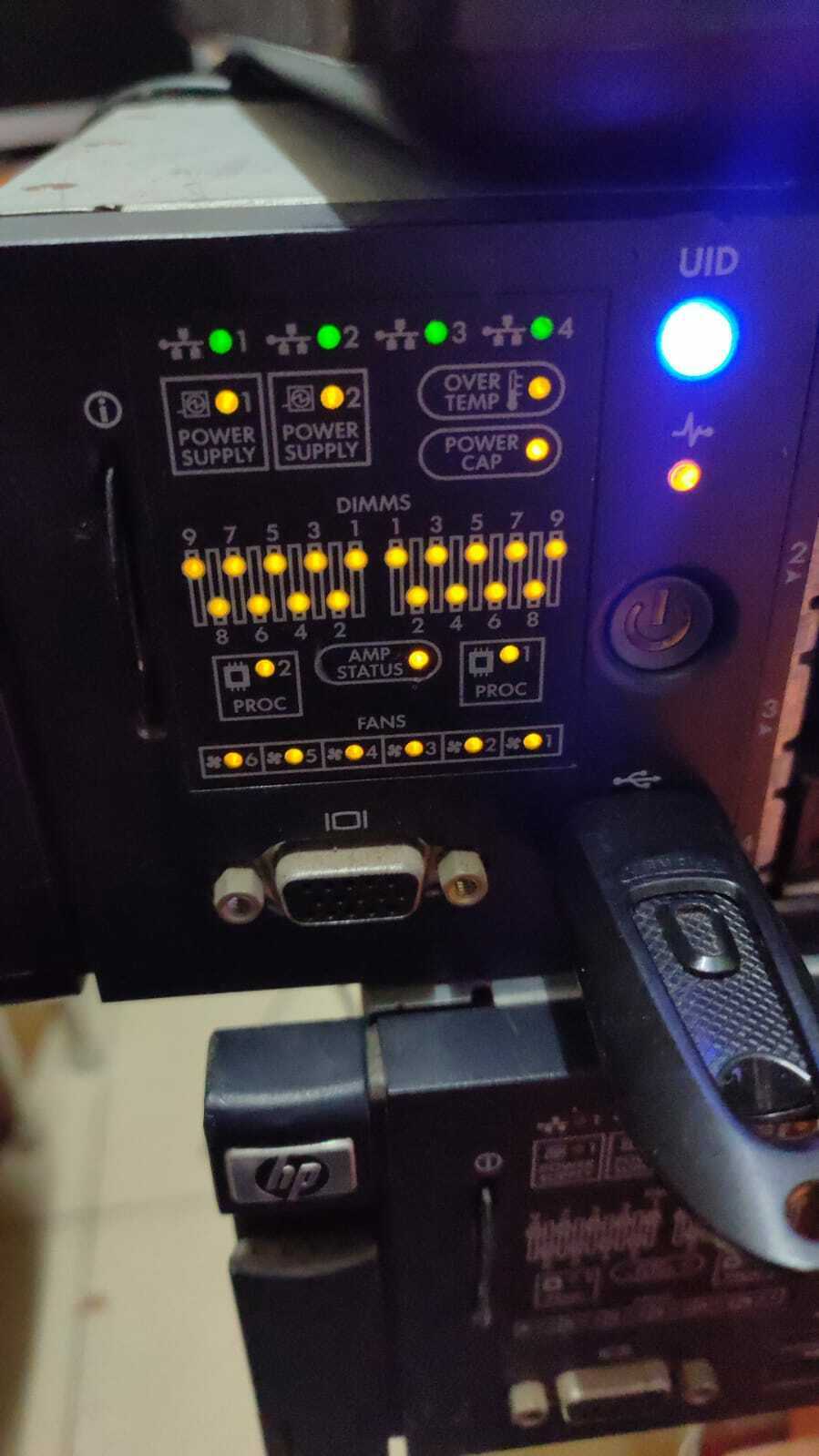 Hp Server panel all light are orange - Hardware & Infrastructure ...
