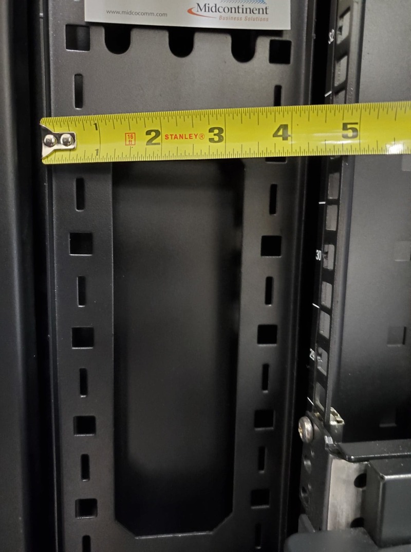 Enclosed server rack - vertical cable management - Software ...