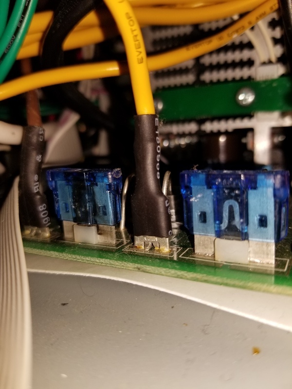 TRIPP-LITE Smartpro UPS. Block diagram or schematics - Hardware ...