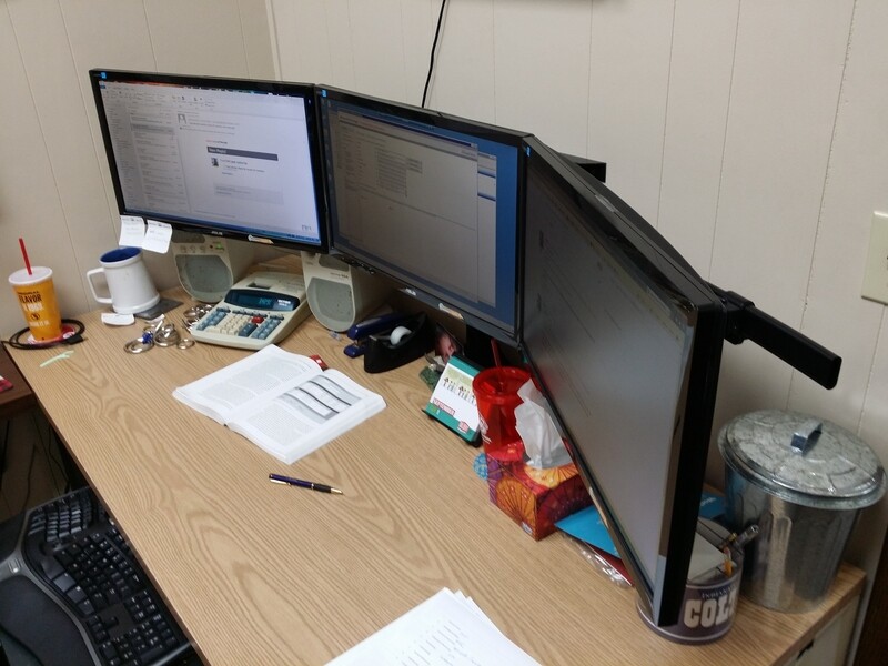 Triple Monitor Stand for curved 24" monitors - #7 by Colts - Hardware & Infrastructure ...