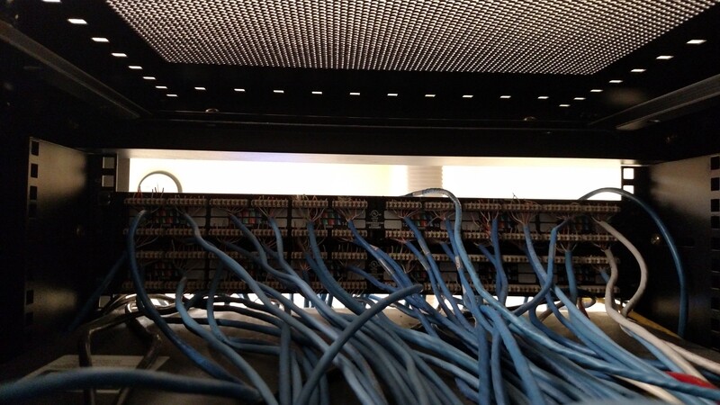Nightmare patch panel in switch room - #8 by santoshabraham2 - Networking - Spiceworks Community